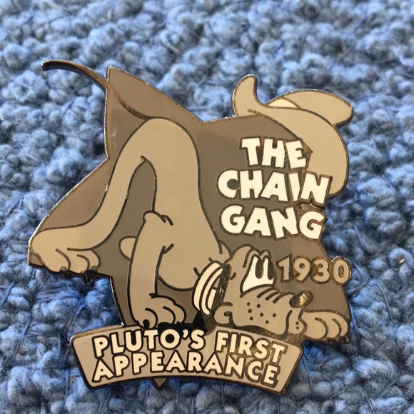 Disney | Jewelry | Pluto Pins Walt Disney Disneyland The Chain Gang 93 ...